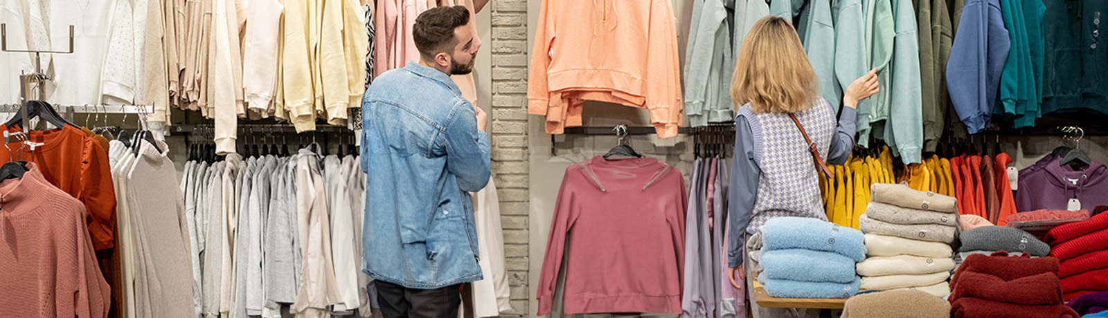 Как и къде служителите могат да ползват ваучери за подарък Pluxee? - Pluxee